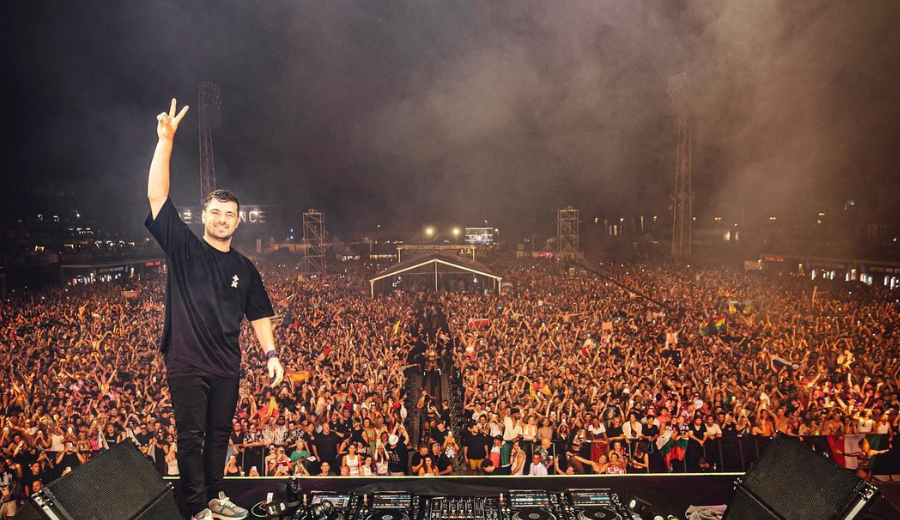 Martin Garrix & Carolina Liar presentan "Smile" - La Coope 102.7