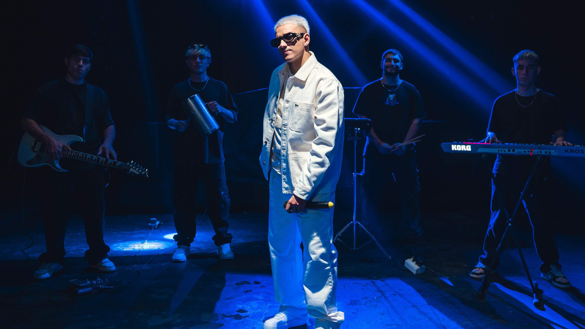 El Negro Tecla enciende la cumbia con "La Noche" - La Coope 102.7